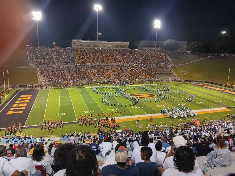 Nearly 15,000 Jackson State University and Grambling State University ...