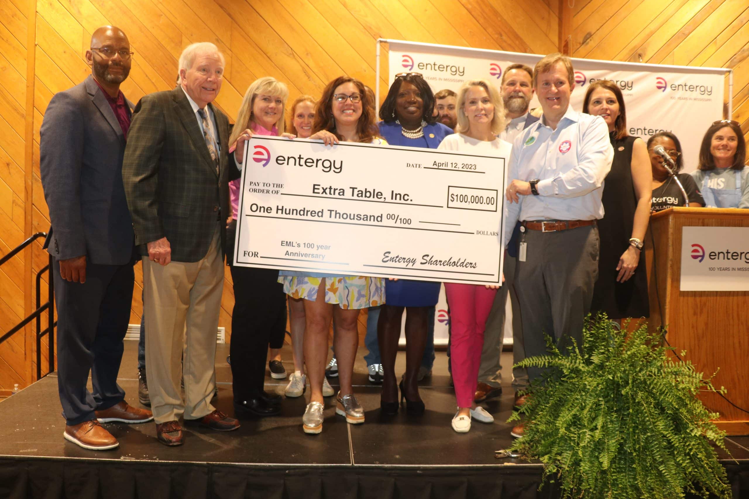 Entergy Mississippi donates $100K to Extra Table – Jackson Advocate