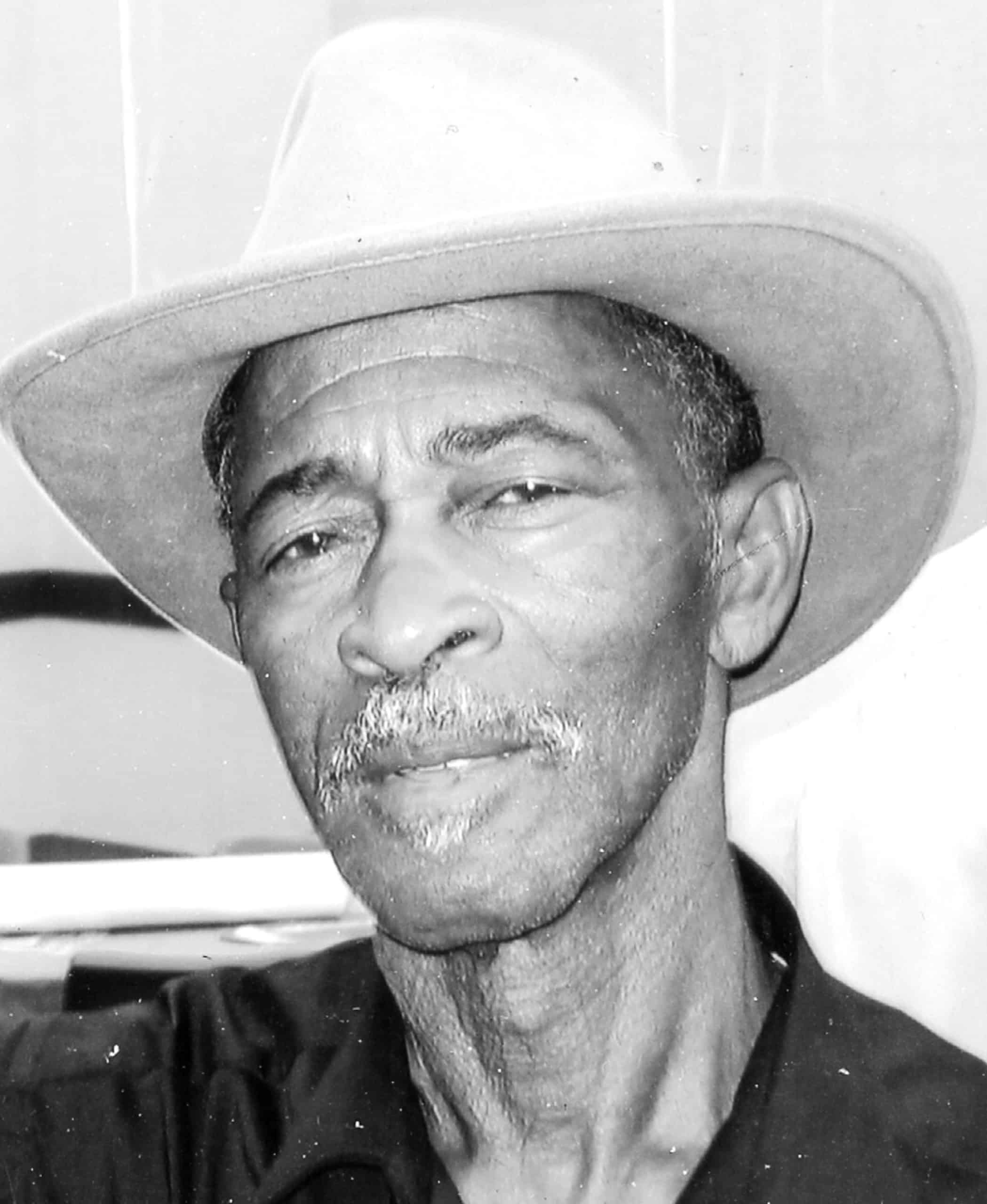 Profile of an artist and philosopher: Lawrence Savage – Jackson Advocate