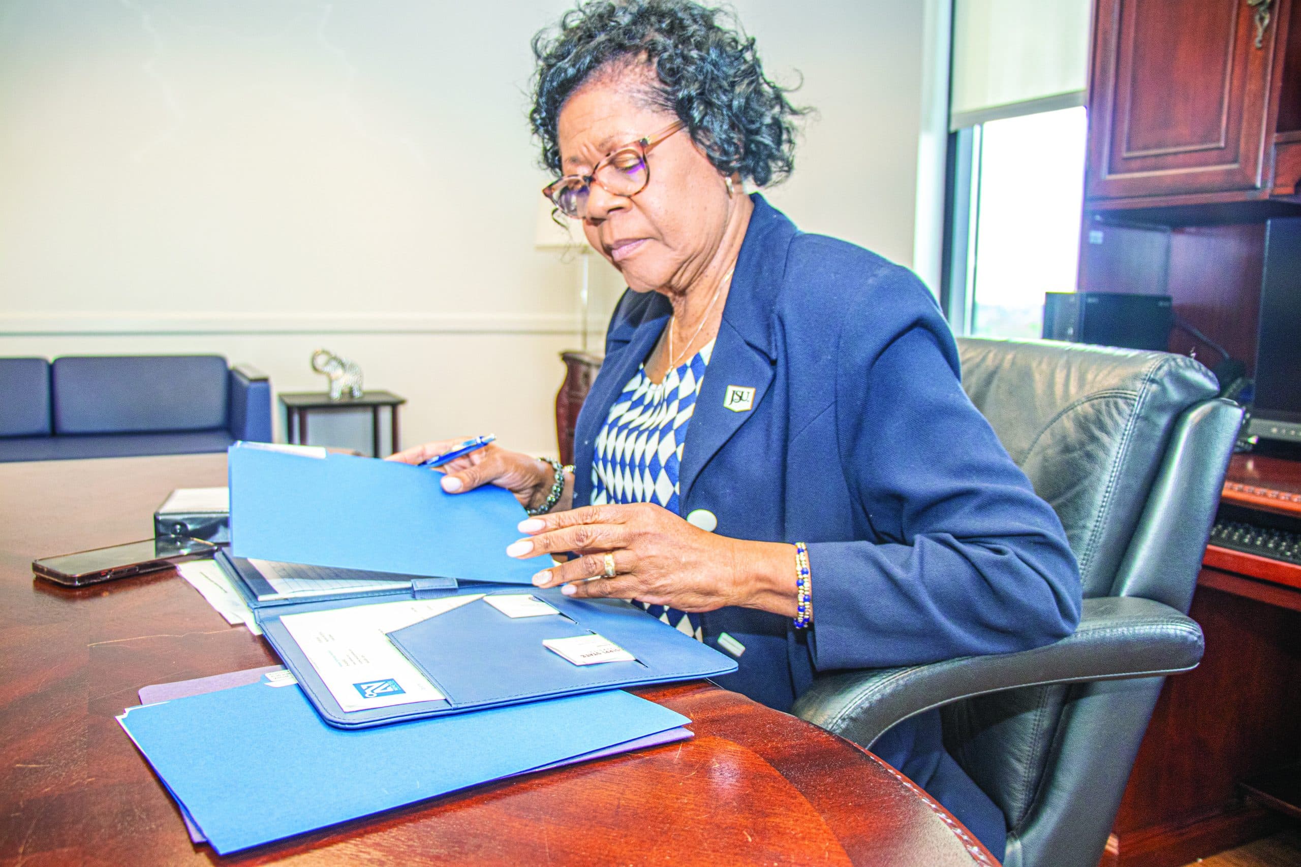 Jackson Advocate’s 2023 Woman of the Year Dr. Elayne Hayes Anthony ...